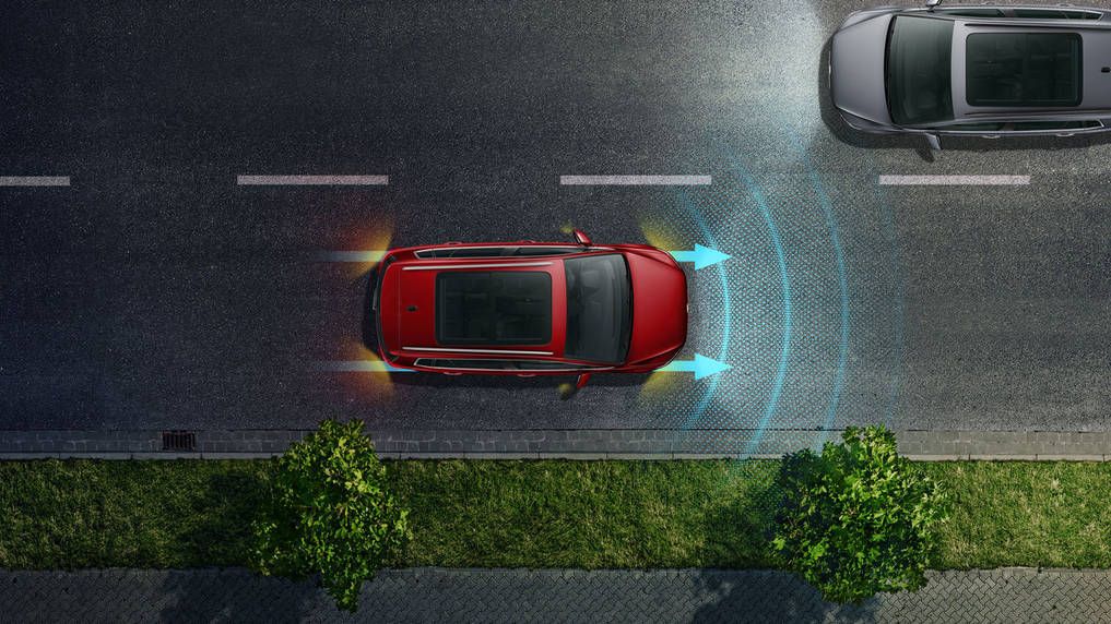 Systém nouzového brzdění Front Assist | Volkswagen Česká republika