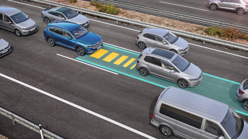 ACC & Front Assist | Volkswagen Česká republika